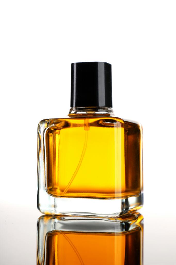 Amber as perfume ingredient - Bale Perfumes